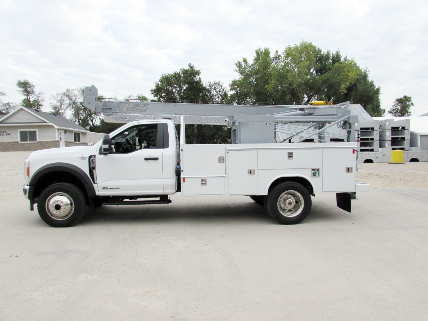 Gary's Backhoe & Pump Service Buys A Pulstar P7 Pump Hoist