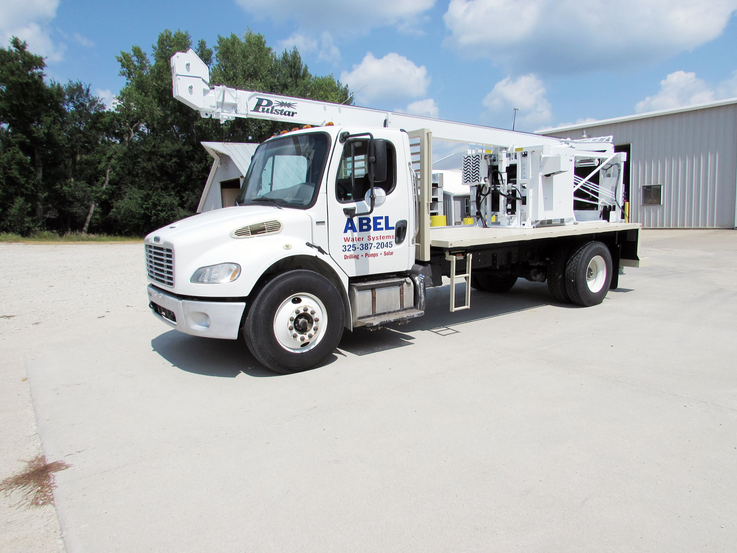 Abel Water Systems Purchased A Pulstar P10HD3L Pump Hoist